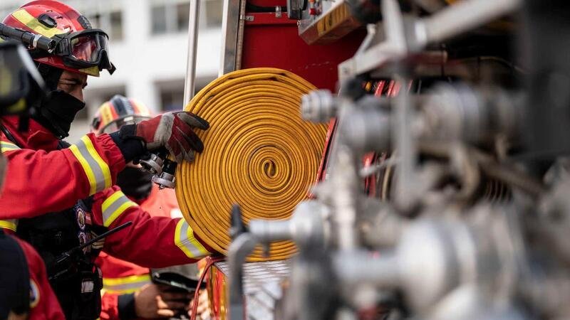 Rádio Castrense - Muitas corporações de bombeiros "não têm condições ...